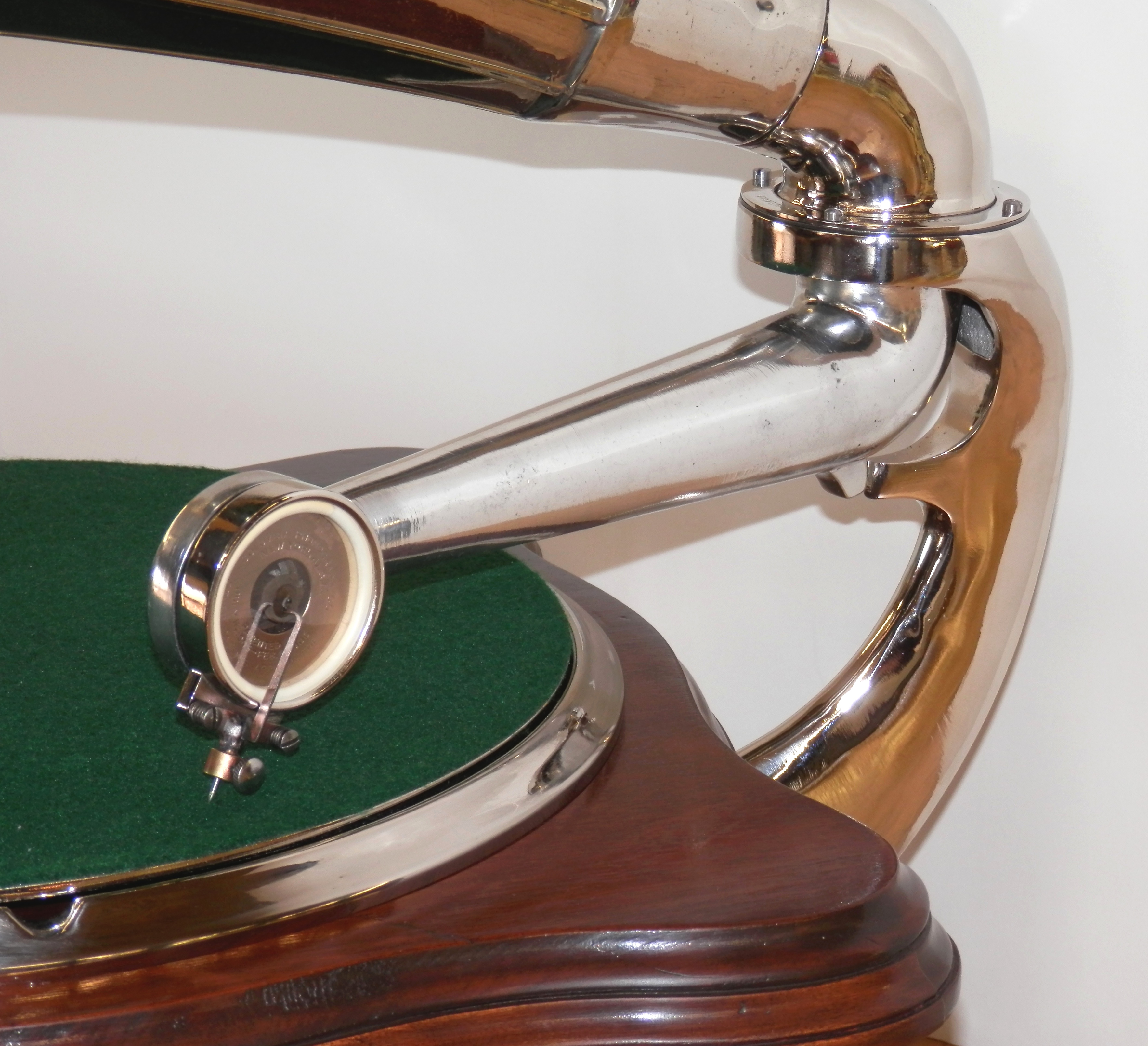 Shenandoah Phonograph Restoration - phonograph restoration, Victrola ...