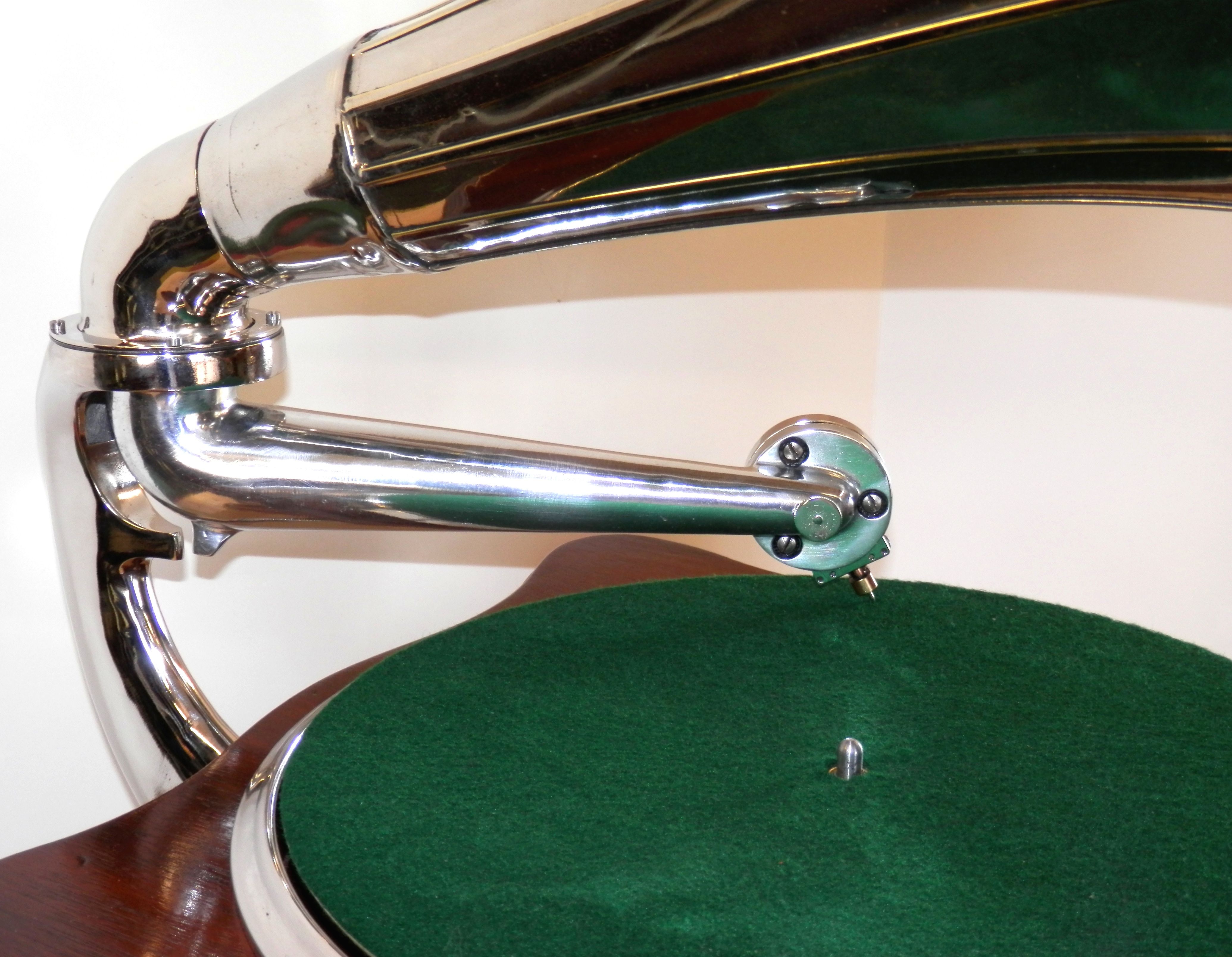 Shenandoah Phonograph Restoration - phonograph restoration, Victrola ...