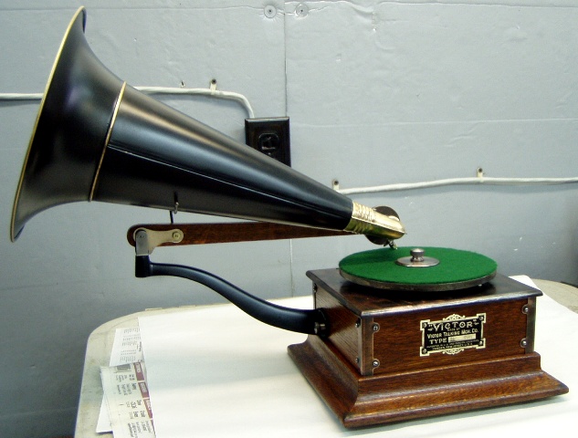 Shenandoah Phonograph Restoration - phonograph restoration, Victrola ...